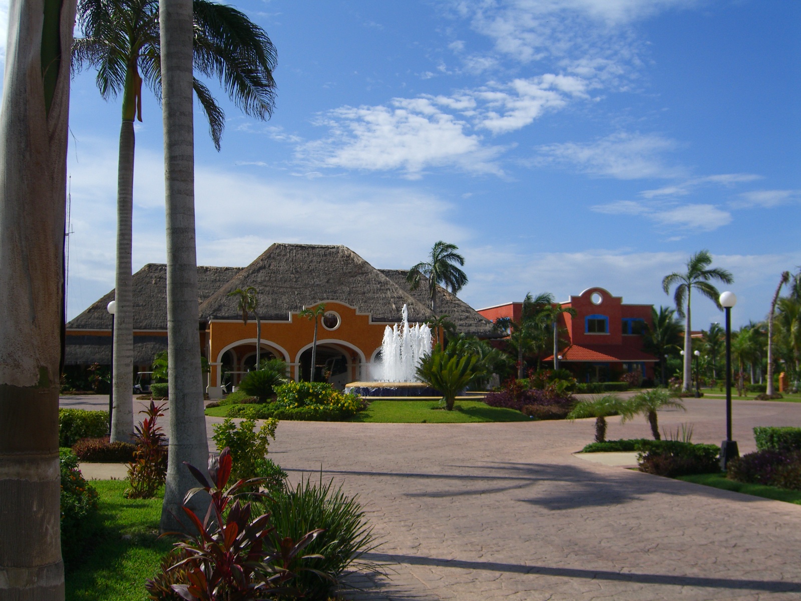 Front-of-Resort – Yucatan Vacation Guide